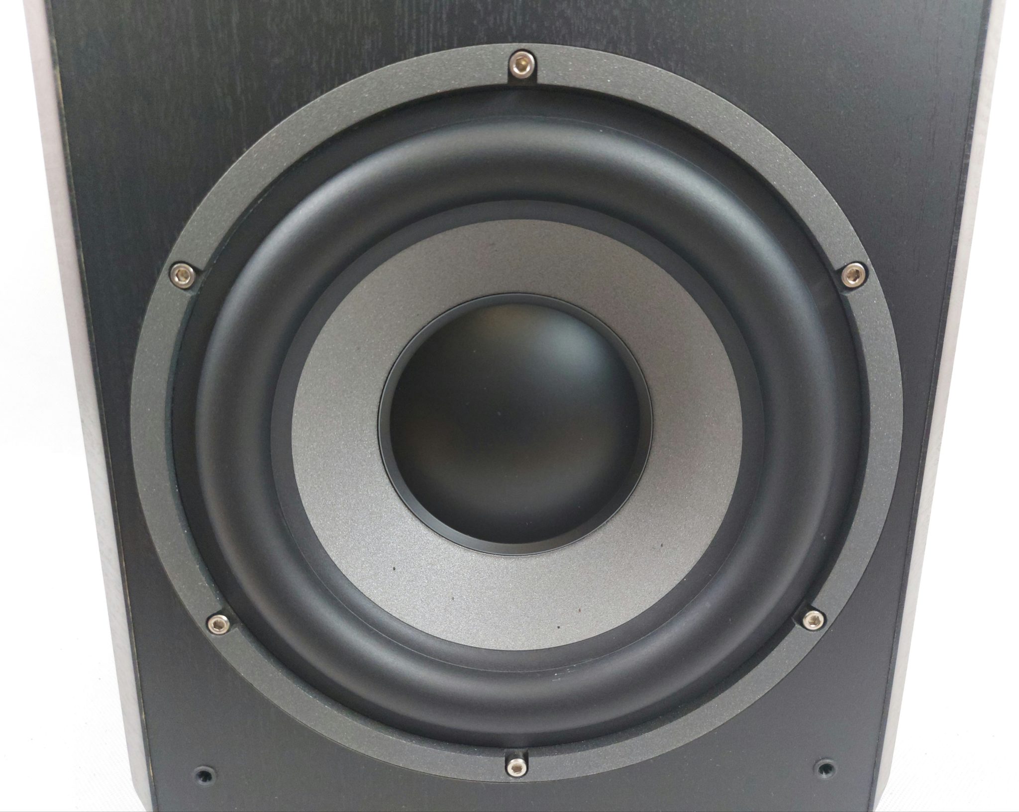Focal Chorus SW 700 V – DN Audio
